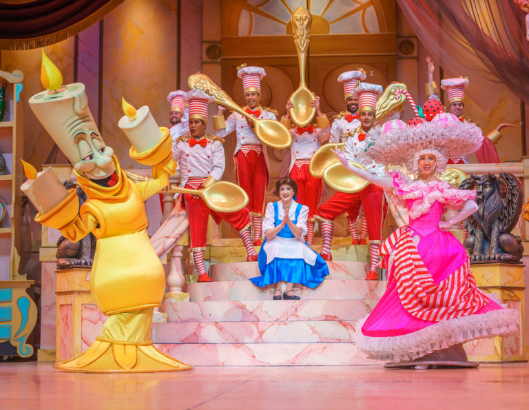 Le spectacle Beauty and the Beast- Live on Stage de Walt Disney World ...